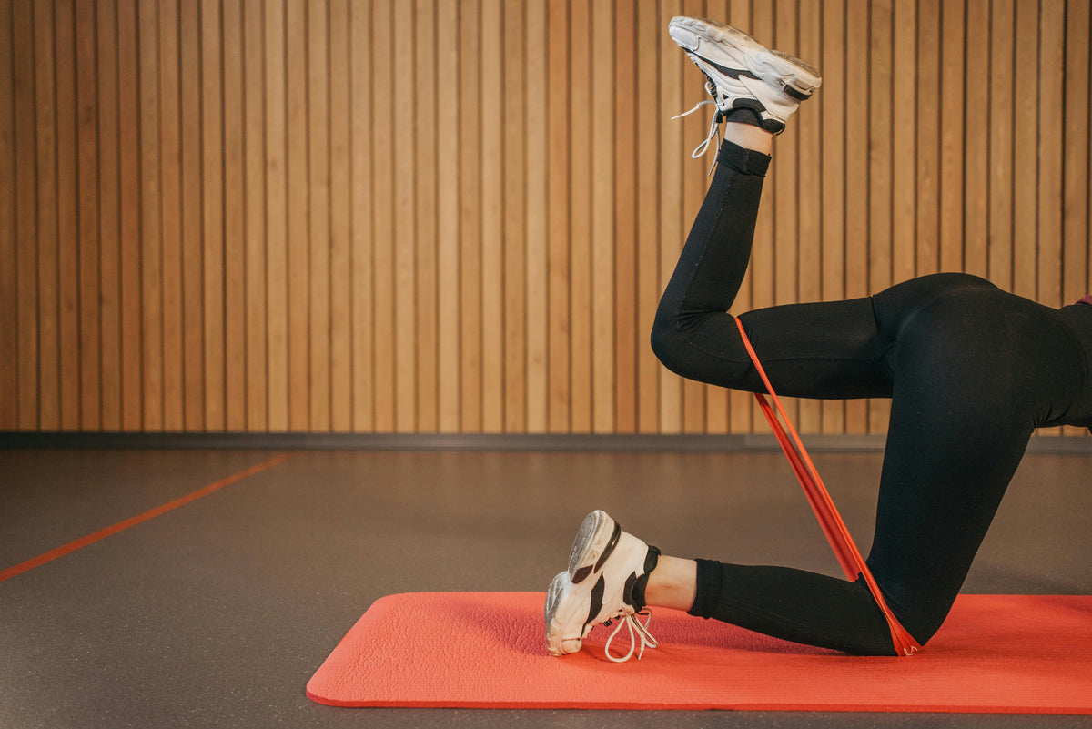 The Ultimate Guide to Leg Stretch Bands: Benefits, Workouts & Tips – Wolph